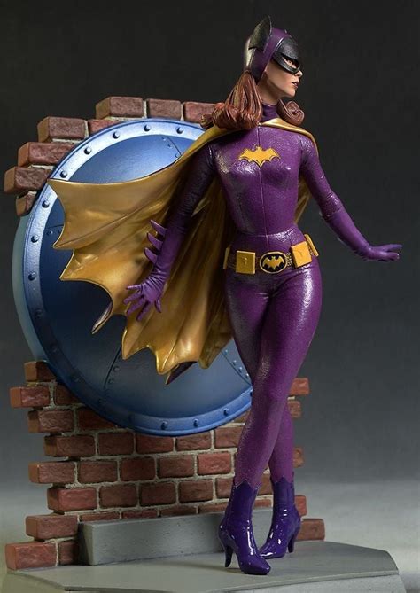 Batgirl 1966 Figure Colecionável Batman Tv Show Batgirl Pictures