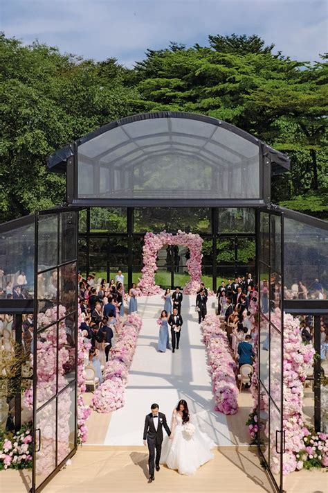 杨恭威与刘婉欣一连两天盛大婚庆 开启爱的旅程 Icon Singapore