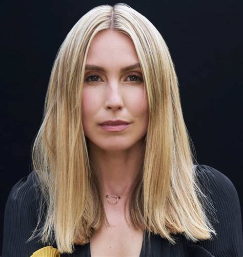 Sarah Carter Biography Age Height Husband Mrdustbin