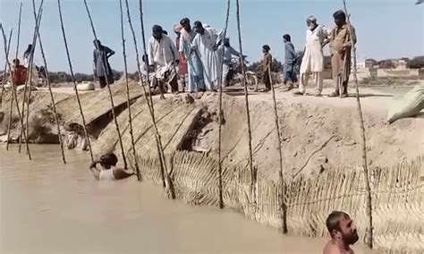 Death Toll From Devastating Floods Reaches 1191 As Waters Reach Dadu