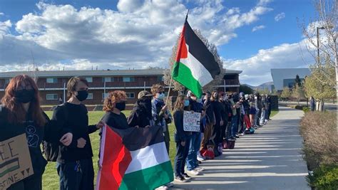 Lacey Latch Journalist Profile Intelligent Relations