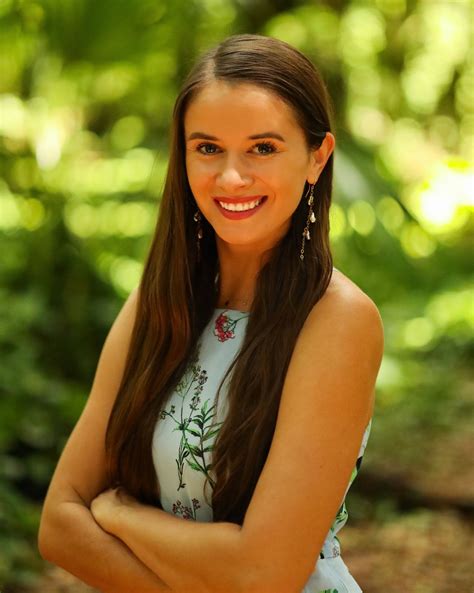 Magdalena Odonnell — Bio Site