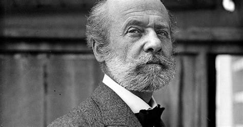 Qui était Auguste Perret Rts