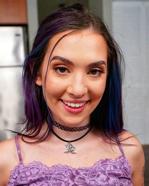 Bailey Base Biography Wiki Age Height Babefriend Photos More