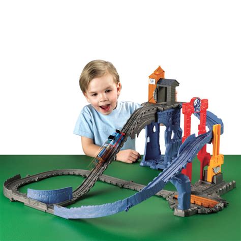 Thomas The Tank Engine Take And Play Great Quarry Climb Playset Zavvi Uk