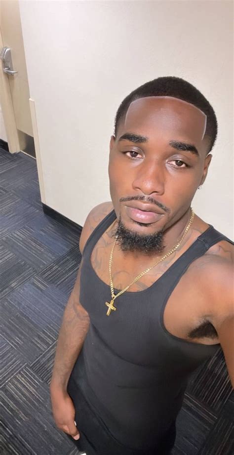 Pin By Devin Lam On A Muscle Black Men Haircut Black Men Gorgeous