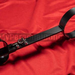 Self Bondage Fiddle Pillory Cangue Steel Restraint For Neck And