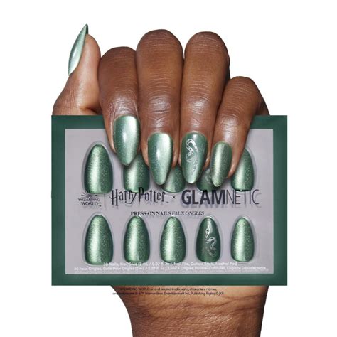 Harry Potter™ X Glamnetic Press On Nails Gryffindor™ Scarlet Red