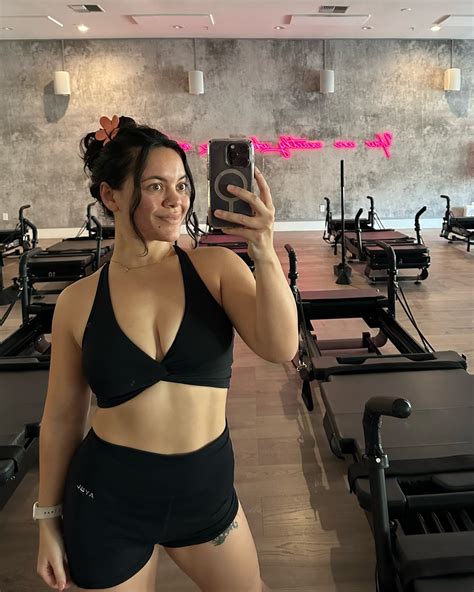 Jessica Stopper Jessicastopper • Instagram Photos And Videos