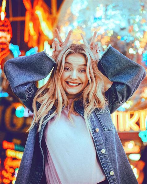 Pin By Martina On Astrid S Astrid S Girls Music Beautiful Girl Face