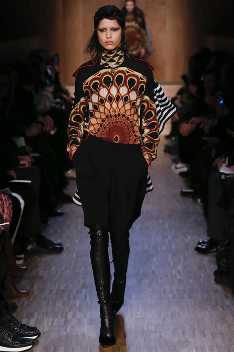 Givenchy Fall 2016 Ready To Wear Collection Fashion Sizzle