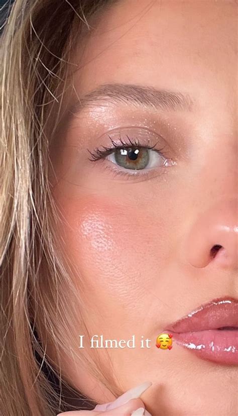 Kelli Anne Sewell On Instagram In 2025 Glowing Makeup Hazel Eye Makeup Beauty Makeup