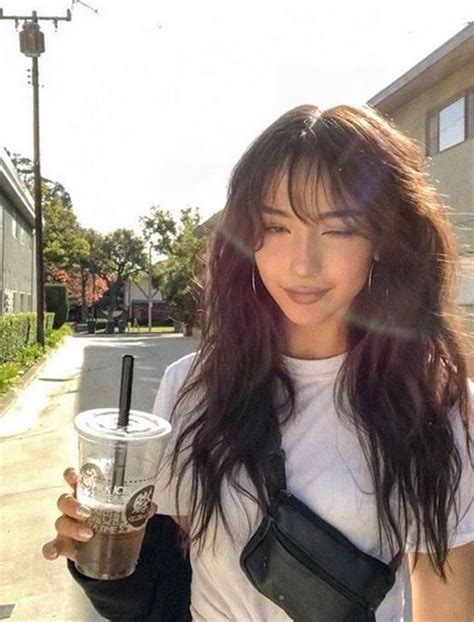 Pin By Vanina170199399 On Haircut Girl Aesthetic Hair Styles Wavy Hair Hair Cuts