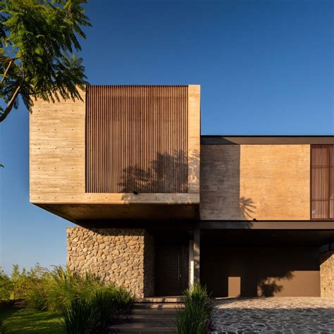 Ppaa Arquitectos Completes Isolated Stone Retreat In Mexico