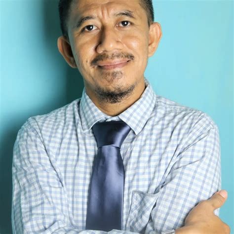 Gunawan Gunawan Ins • Threads Say More