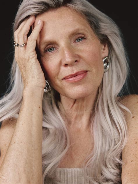 Showcast Model Agency [silver Models]