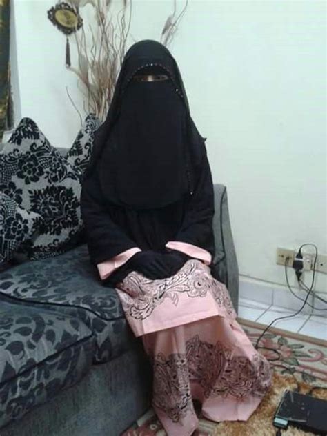 Perfect Sexy Body Under Hijab