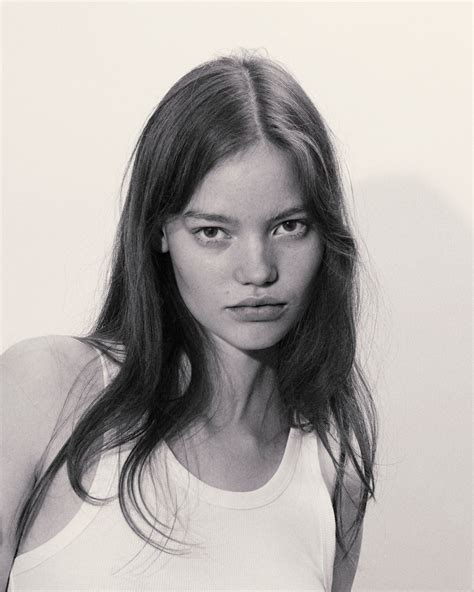 Nina Meerman Model Represented By Metropolitan Models