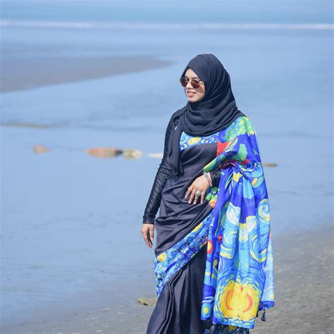 আসমা Keep Beaching Beaches 🏖️ Saree Slay Sea🌊🌊 Facebook