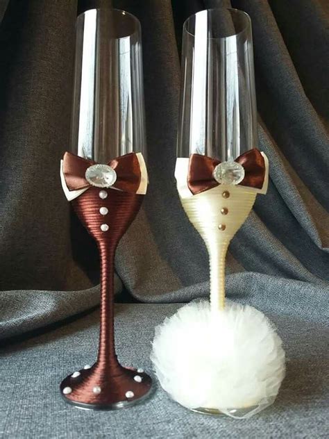 Diy Wedding Glasses Decorated With Bows And Pearls