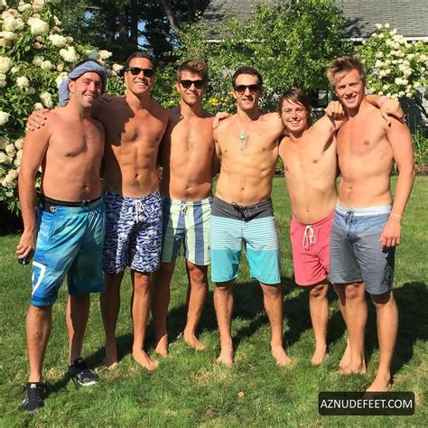 Will Reeve Feet Aznudefeet Men