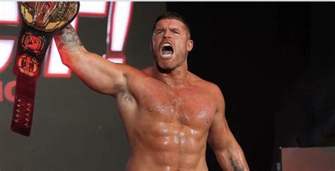 Steve Maclin Re Signs With Tna Wrestling