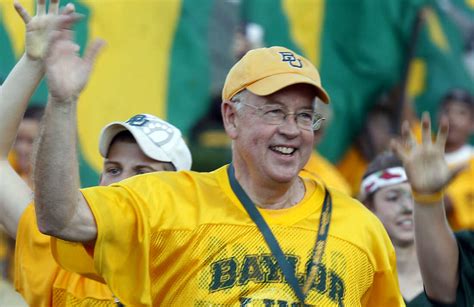 Baylor Removes Ken Starr As President Suspends Art Briles Over School