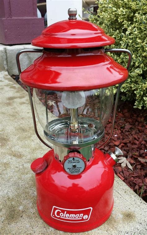 Vintage 1973 Coleman Red 200a Single Mantle Camp Lantern W Box 10 73