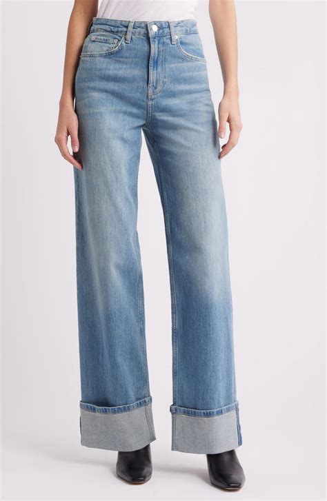 How To Style Wide Leg Jeans 21 Outfit Ideas To Try In 2025