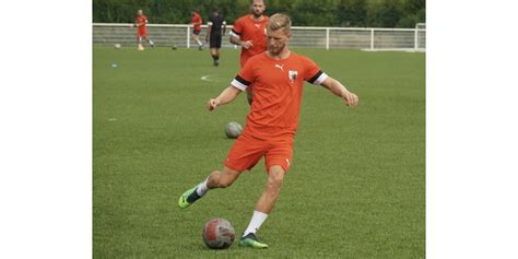 Football Valentin Lienard Quitte Jura Dolois Pour Thonon Evian