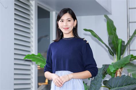 噓！星聞 曝 林依晨 懷孕身材宛如少女 好友 張家慧 下注生產日喊：押錯了😅 Facebook