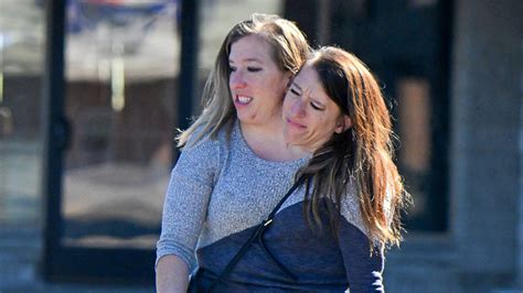 Abby Hensels Husband Likely Has Complicated Sex With Twins In Touch Weekly