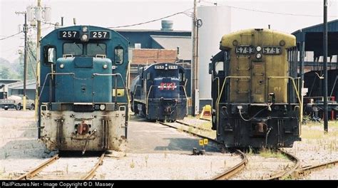 Tti 244 Transkentucky Transportation Railroad Ge U28b At Paris Kentucky By Rich Borkowski Artofit