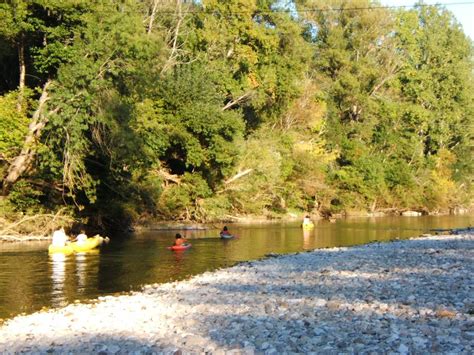 Camping Naturiste La Genèse