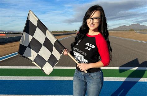 Sally Mcnulty Moves To Tc Class Joins Genracer Team In Tc America