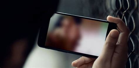 MUMBAI POLICE NAB THREE FOR LIVE STREAMING PORN ACTS ON MOBILE APP The Live Nagpur