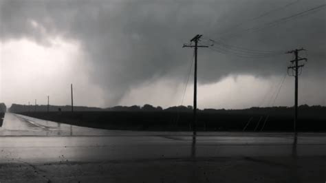 Tornadoes Large Hail Damaging Wind Possible In Sunday Monday Storms