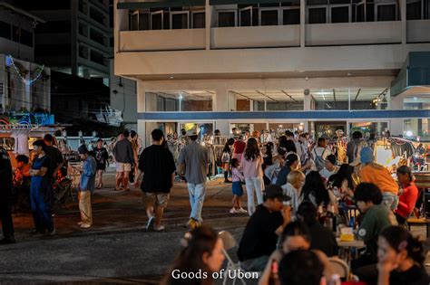 Small Hear Market ตลาดของคนคูลๆ กอดอุบลรีสอร์ทandคาเฟ่