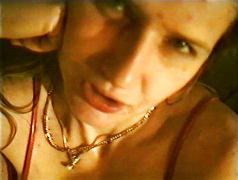 Sag Sexy Hot Bitch Short Miniskirt Red Bra And Heels 03 Porn Pictures