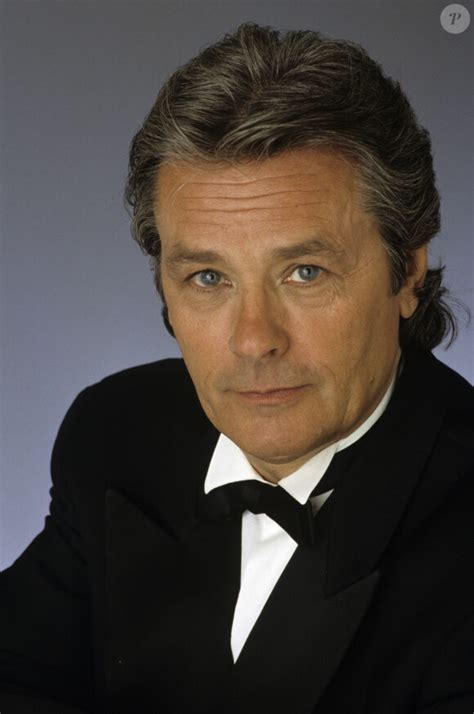 Alain Delon Sest éteint Sereinement à Douchy Ses Enfants Alain