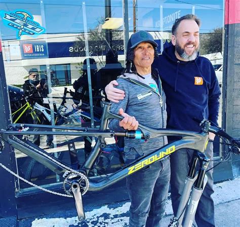 Tinker Juarez Tiene Nueva Mtb Tras 28 Años Con Cannondale