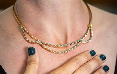 1 Collar Puede Realzar Su Look Este Verano Elegancia Que No Pasa