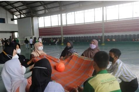 Dosen Farmakologi Fakultas Kedokteran Universitas Yarsi Universitas Yarsi