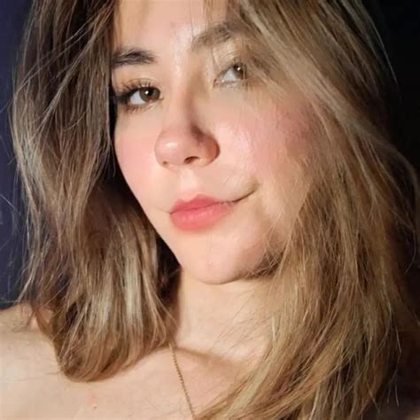 Cristina Mendoza Cristymendoza • Threads Say More