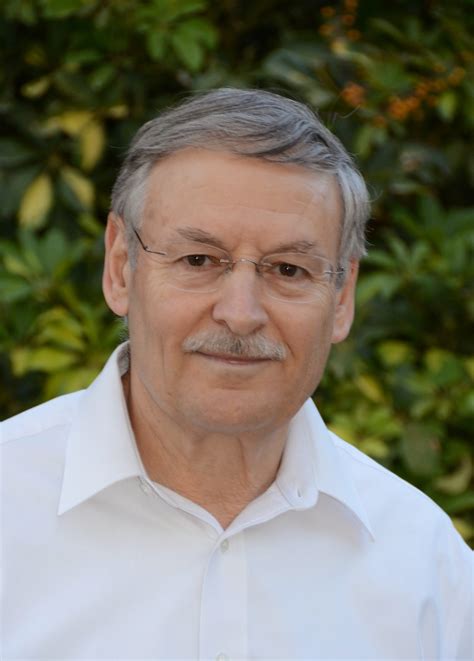 פרופ מיכאל טל המרכז האקדמי שערי מדע ומשפט