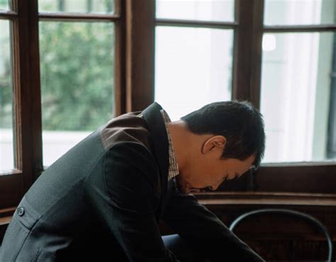 暗藏谜局 廖凡拍的不只是一套复古大片