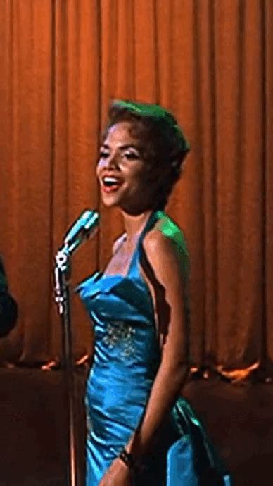 Halle Berry Vivica Fox Lela Rochon Why Do Fools Fall In Love 1998