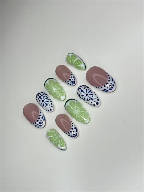 Lime Nails Rnailart
