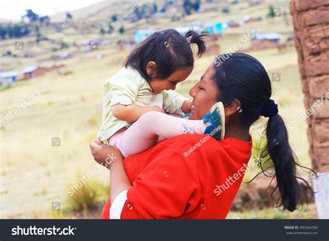 550 Imágenes De Mama E Hijo Peruano Imágenes Fotos Y Vectores De