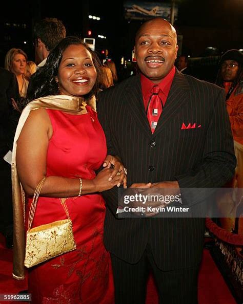 Coach Ken Carter Photos And Premium High Res Pictures Getty Images